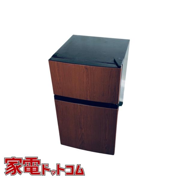 中古冷蔵庫■メーカー：オーヤマ■年式：2023年製■型番：PRC-B092D-M■容量：87L / ダークウッド / 直冷式 / 右開き※モニターの発色の具合によって実際のものと色が異なる場合があります※□付属品■なし※取扱説明書は付属して...