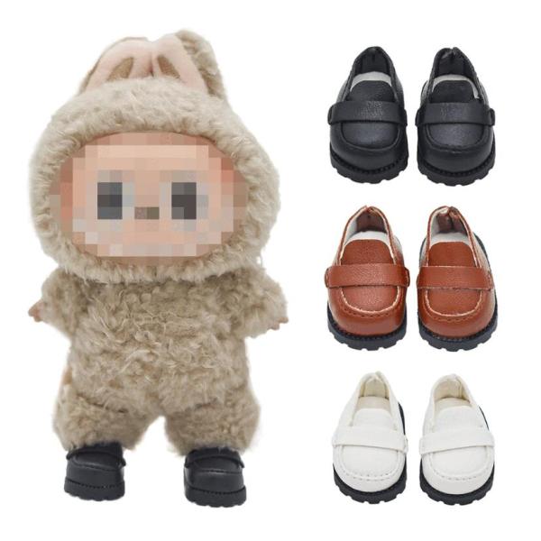 POPMARTのLABUBU(ラブブ)15cm・17cmサイズ専用のハンドメイドぬいぐるみ服セットです。Exciting Macaronシリーズの世界観をモチーフにしたレザーシューズスタイルの衣装です。素材はポリエステルです。3色からお選び...