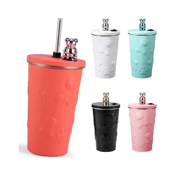 クマプリントが可愛いステンレス製真空断熱タンブラーです。600mlの大容量で、ストローと直飲みの両方で使用できます。軽量設計で持ち運びに便利です。ステンレス真空断熱構造により保温・保冷性能があります。ホワイト、ブラック、ピンク、レッド、グリ...