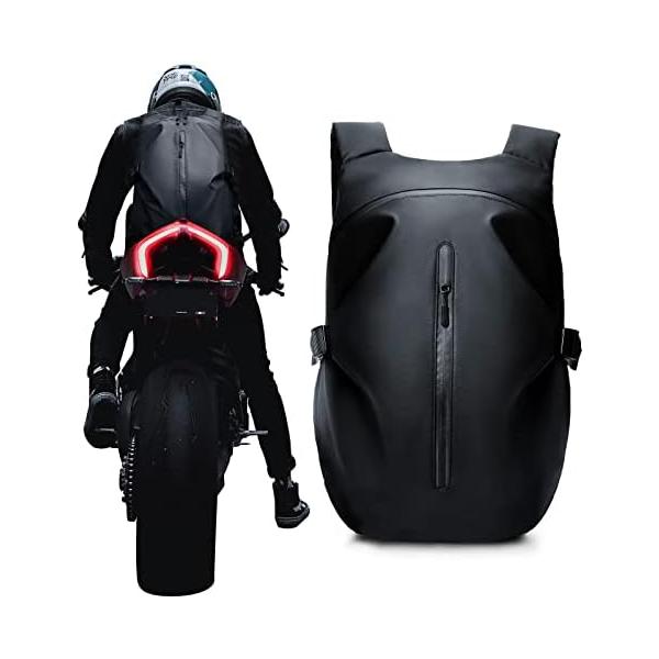サイクリングや登山、キャンプなどアウトドアシーンで使用できる大容量の防水バックパックです。メンズ向けで、ヘルメットケースとしても機能します。ダブルオープンポケットで幅広いサイズのヘルメットを収納できます。高品質な防水素材を使用し、ファスナー...
