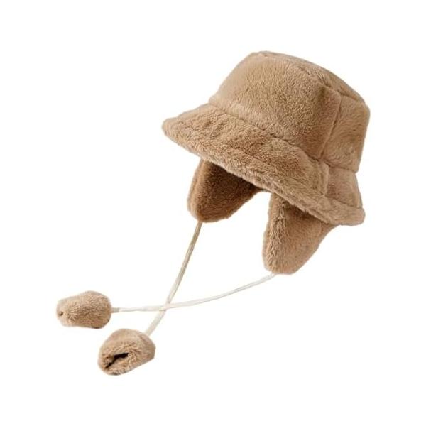 冬の防寒・防風に役立つ、耳当て付きのバケットハットです。フェイクファー素材を使用し、ふわふわの肌触りで温かく、小顔効果のあるデザインです。折りたたんでコンパクトに収納できます。頭囲56-58cmのワンサイズです。サイズは手作業のため誤差が生...