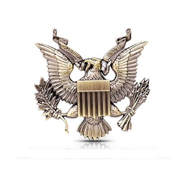 アメリカ軍のメタルカーエンブレムをデザインした金属製ステッカーデカールです。滑らかな表面に貼って使用できます。金属製で防水・防塵・耐候性があり、色あせに強い耐久性があります。裏面は超強力粘着テープで簡単に取り付け可能です。サイズは約2.5×...