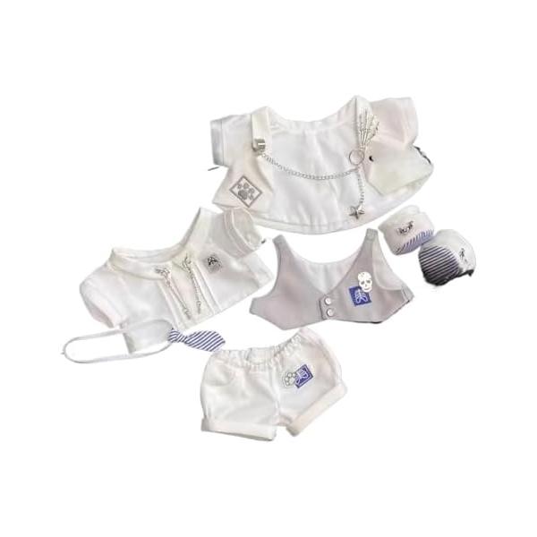 20cmサイズのぬいぐるみに着せ替えられる人形服のセットです。6点または7点のアイテムで様々なスタイルが楽しめます。着脱しやすい素材を使用し、眼鏡付きのアイテムも含まれます。素材は綿混紡とポリエステルです。サイズは手作業のため誤差が生じる場...