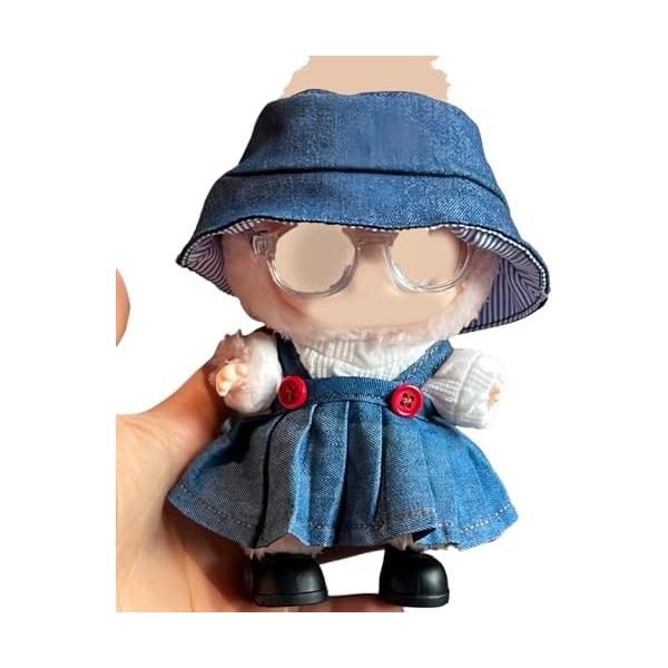 ラブブ17cm専用の着せ替え服5点セットです。サロペットスカート、帽子、靴、眼鏡、上着が含まれ、シンプルでおしゃれなデザインが特徴です。ポリエステルや綿混紡素材を使用しています。ラブブ17cmに合わせたサイズ設計で、着せ替えがしやすくなって...