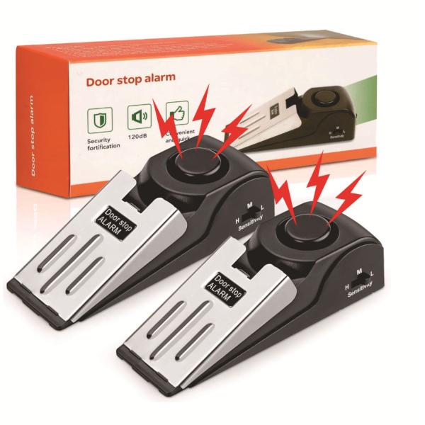ドアの開閉を感知して大音量警報を発する防犯アラームと、物理的にドアを固定するストッパーの2点セットです。ドアが開くと最大120dBの警報音を鳴らします。感度は低・中・高の3段階から調整可能です。付属の9V電池で作動し、スイッチを入れてドアの...