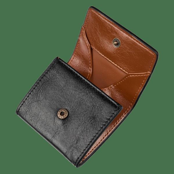 薄型でコンパクトなレザー製ミニ財布です。日常使いや通勤、旅行に適しています。合成皮革を使用した柔らかく丈夫な素材です。複数のカードスロットを備え、現金やカードを整理できます。幅11cm×高さ9cm×奥行2cmのサイズで、男女兼用のシンプルデ...