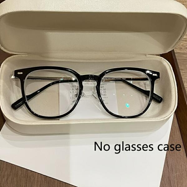 軽量で耐久性に優れた度なしメガネです。ポリカーボネートフレームとメタルヒンジを採用しています。スクエア、ラウンド、レクタングルなど幾何学的なデザインが特徴です。クリアレンズ仕様で、ビジネスやカジュアルシーンなど幅広くお使いいただけます。サイ...