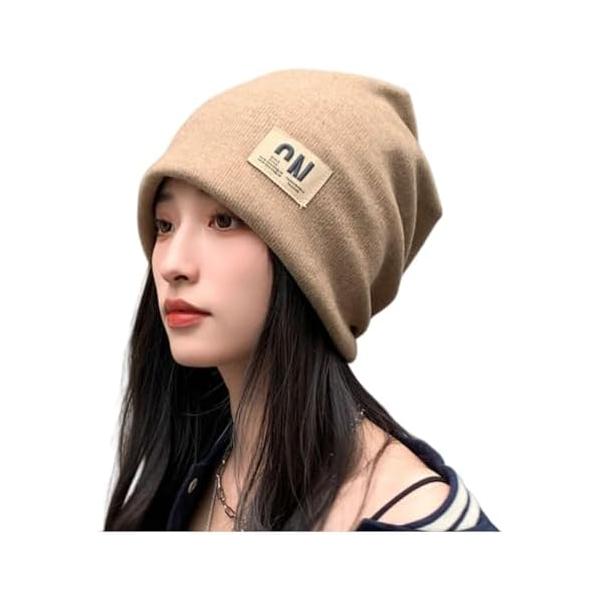 二重保温構造のコットン製キャップです。レディース・メンズ兼用で、通勤や旅行など様々なシーンでご使用いただけます。外気を遮断する二重保温構造です。伸縮性があり頭にフィットし、締め付け感がありません。後ろのタック部分が小顔効果を演出します。素材...