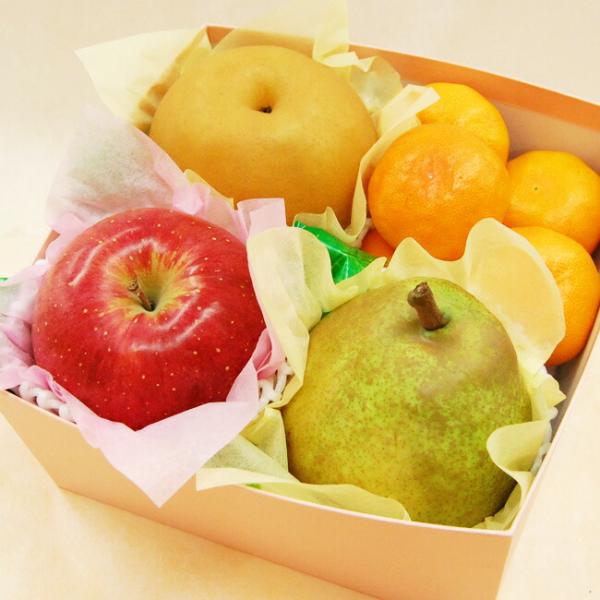 商品内容■ラ・フランス(山形産)　1個■みかん(静岡産)　5個■梨(発送時期に美味しい国産)　1個■りんご(主に長野産または青森産)　1個発送時期10月下旬〜12月中旬梱包縦21センチｘ横21センチｘ深さ10.5センチラッピングに関して 四...