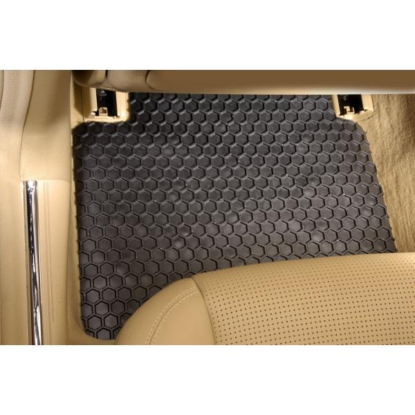 商品名:  Intro-Tech MB-662-RT-B Hexomat Third Row 2 pc. Custom Fit Auto Floor Mats for Select Mercedes X166 GL Class Models...