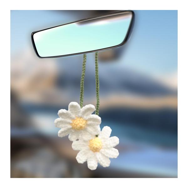 商品名: Suvnie かぎ針編みデイジーフラワーアクセサリー レディース ガールズ かわいい車のリアビューミラー 吊り下げ デイジー装飾チャーム ユニバーサルハンドメイド デイジー 美的オーナメント ほとんどの車に対応 (ホワイト) Su...