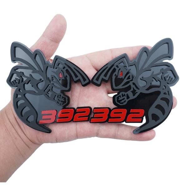 商品名: ホーネットバッジ エンブレム BEE レッドアイ 3D フェンダー アングリー アグレッシブ バッジ ステッカー ネームプレート 交換用 ユニバーサル 車 ボディ オートバイ SUV ドア 窓 装飾 (ブラックレッド) 2個 2P...