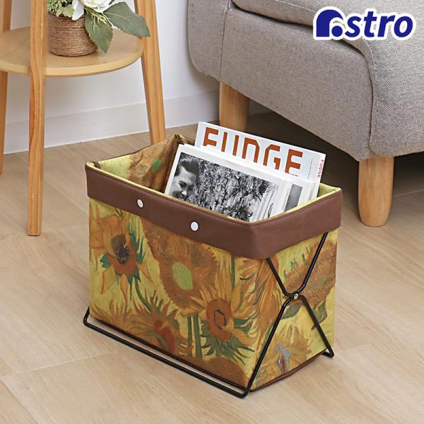 商品名:ワイヤーケース ひまわりサイズ:約幅33×奥行16×高さ25cm(ワイヤー含む)材質:ポリエステル・ポリプロピレン・鉄内容:1個生産国:中国【耐荷重】●約5kg【特長】●ゴッホが描いた『ひまわり』をプリントしたワイヤー付きの収納ボッ...