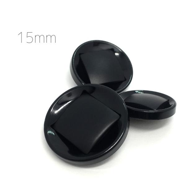 【発売日：2017年09月19日】レトロな雰囲気のブラックのボタンです。ブラックフォーマルやコート・ジャケット、ハンドメイドのボタンピアスや、アクセサリーのパーツとしておすすめです♪中がつや消し、外のフレームがつや有りのナイロンの組みわせタ...