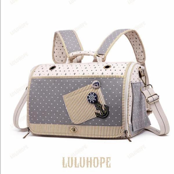 商品素材：キャンバス　商品サイズ約：長さ約45.5cm × 幅約23cm × 高さ30cm推薦体重：5ＫＧ以内のペットちゃん軽さ&amp;amp;安全性軽さ：猫や小型犬を入れても十分の軽さは体感でき、長時間の移動や手荷物がある場合はショルダ...