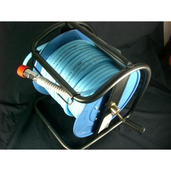 フジマック　Mach　常圧専用エアーホースリール　NDZG-730C7.0x10.0x30m　特殊材質で出来ている為、滑りがよく現場の機材や機械への引っ掛かりを防ぎます。エアー工具の使用による、手首に掛かる負担を軽減します。当ストア大量仕入...