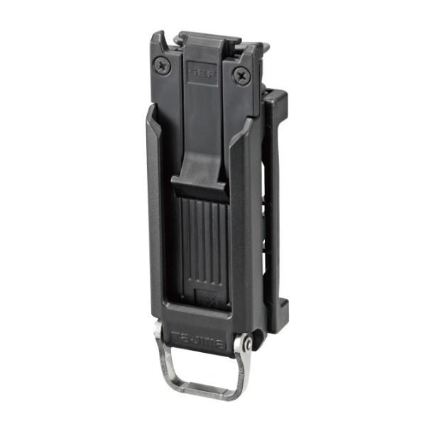 タジマ TAJIMAセフホルダー胴ベルト用 樹脂 スリム品番流通コードSF-SHLD■特長・セフ幅約4割スリム！取付場所に悩まないスリムタイプ・ベルトに後から装着できるプラグ取付式・新たに「トップボタン」を採用！腰周りの左右にとらわれない・...