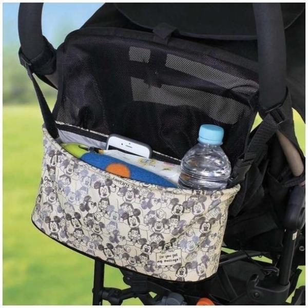 BD-128　おでかけポケット　ミッキーマウスミッキーの絵柄でさりげなくおしゃれにベビーカーやお車を演出できるポケットです。お出かけの際の飲み物やスマートフォン、おもちゃやウェットティッシュなど、小物の収納に便利です。ベビーカーのグリップに...