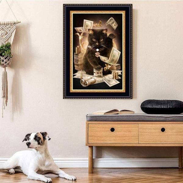 【仕様詳細】?柄：招き猫 黒猫?ブラント：三四郎市場?布サイズ（約）：30ｘ40cm?図柄サイズ（約）：22.7ｘ32.5cm?ビーズ色数：12色（※12色目は真珠飾り）●キット内容?キャンバス（図案印刷済）×１；?ダイヤモンドビーズ×１セ...