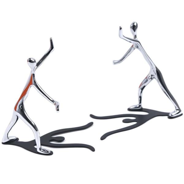 ■商品名 ムクルゴヤール ブックエンド 本立て 雑貨 シルバー ブラック MUKUL GOYAL MG602 5220001■商品説明 ムクルゴヤールのブックエンドは、ユニークでおしゃれなデザインが魅力です。シルバーとブラックの組み合わせが...