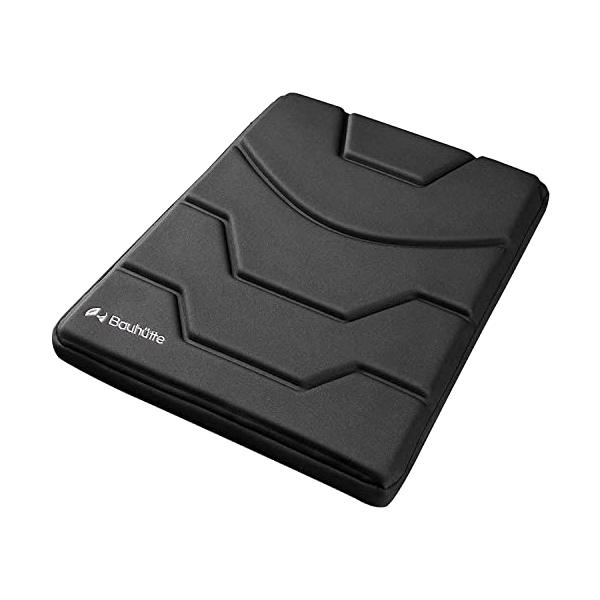 ブラック/約幅41×奥行45×厚み6cm/BC-100G-BK・PatternName:ゲーミング座布団・パッケージ個数:1・サイズ:約幅41×奥行45×厚み6cm・ゲル素材×2、高密度低反発クッション、ウレタンクッションの4層構造で、もっ...