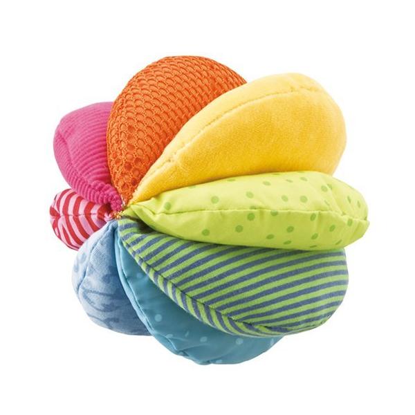 -/-/HA3672・メーカー：HABA（ドイツ）・サイズ：直径15cm・メーカー推奨年齢：6ヶ月〜・手にとってみると、いろいろな生地の違いに気づきます。