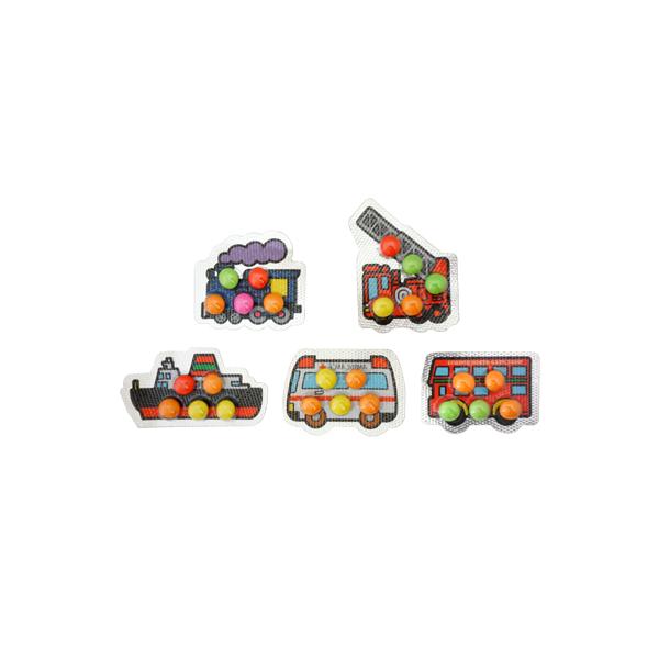 ちびっこが大好きなはたらく乗り物シートにマーブルチョコが5つ入ってるよ☆パトカー、バス、気球とちびっこが喜ぶこと間違いなし♪商品サイズ1個あたり：約75mm×40mm×8mm1箱あたり：約180mm×120mm×60mm2025年1月より販...