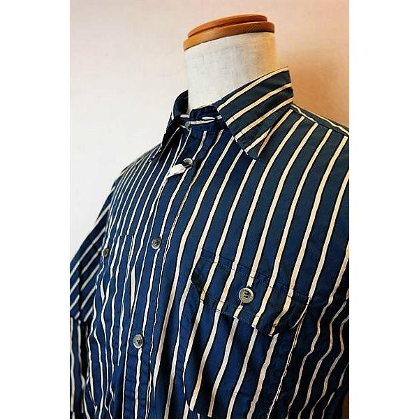 メンズファッション　ブランド「OSVALDO TRUCCHI　ストライプ柄シャツ」フィレンツェ出身のデザイナーが創業したシャツファクトリー「オズバルド・トルッキ」。ストライプ柄レギュラーカラーのカジュアルシャツです。裾はラウンドです。&lt...