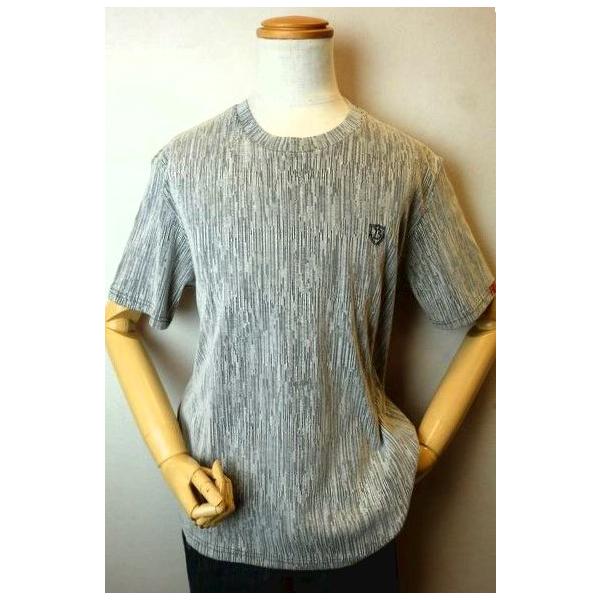 メンズファッション　ブランド「コードビー　ジャガード織り柄ストレッチ半袖Ｔシャツ」シャリ感があり伸縮性に優れたジャガードストライプ調織り柄のストレッチ生地使用、クルーネック（丸首）半袖Ｔシャツです。<br><br>●...