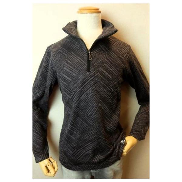 メンズファッション　ブランド「コードビー　ジオメトリック柄ＺＩＰカットソー」高級感・伸縮性のあるジオメトリック柄ジャガード織り生地使用、Ｔシャツ感覚のハーフＺＩＰカットソーです。<br><br>●商品コード　　５１５...