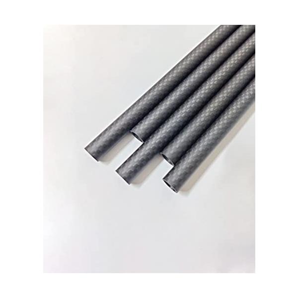材料: 100％ピュアカーボンファイバーサイズ:4*6*330MM(内径x外径x長さ)表面: 3K、平織り、りマット表面特徴: 軽量、高剛性、高強度、高い振動減衰性、低い熱膨張、高い熱伝導適用：ラジコン全般、無線制御の趣味、 車、おもちゃ、...