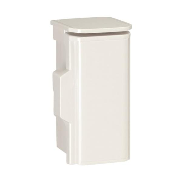 *シンプルな汎用の屋外用樹脂製ボックス(OP)です。*br**屋根付きのため屋外で使用可能です。*br**シンプルなデザイン、色彩でさまざまな取付場所に適しています。*br**ポール取付用の取付バンド穴が付いています。*br**底面と背面に...