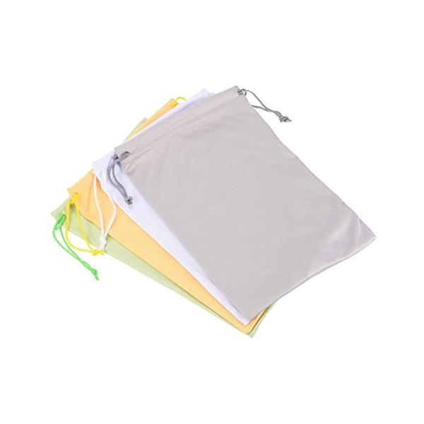 マイクロファイバーバッグは、さまざまな種類のゴーグル、スキー、水泳などに適しています。また、カメラレンズ、メガネ、サングラス、ケーブル、時計などの他の用途にも適しています。ゴーグルやメガネを傷や汚れから保護するのに役立ちます。 素材: マイ...