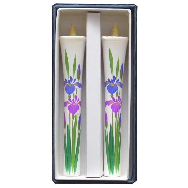 絵ろうそく6号 手書き 手描き 2本入 菖蒲　 アヤメ *p*※１本、１本手書きですので多少写真と絵柄が違うことがございます。 */p*原料/芯は和紙の上にい草の灯心を巻いたもの 原料は米ぬかから製成した糠蝋 ぬかろう を主原料に木蝋 もく...