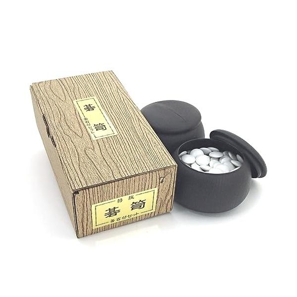 収納便利な7mm厚のプラスチック碁石とブロー碁笥のセット碁石：プラスチック碁石　(厚さ：約7mm)　白石180個と黒石181個のセット碁笥：プラスチック製ブロー碁笥囲碁入門初心者*にお勧めです。学校の囲碁部や大会に便利です。おもちゃ:ゲーム:囲碁