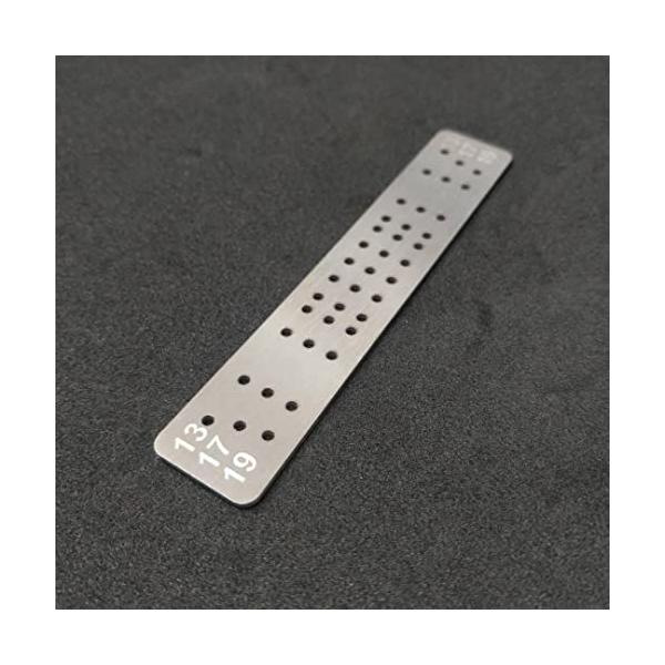 ミニ四駆 治具 (13mm17mm19mmローラー対応 プレート加工治具)おもちゃ/乗り物/ミニ四駆・スロットカー/ミニ四駆・スロットカー本体パーツ