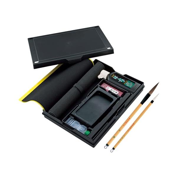 書道に必要なものがそろった書道用品セット大人の方の書道入門に。 商品サイズ 36*59*161mm 内容 太筆/細筆・固形墨・硯・中皿・書道液・文鎮・筆巻き・下敷き・半紙ばさみ書道のてびき付属文房具・オフィス用品/学用品/書道用具/書道セット