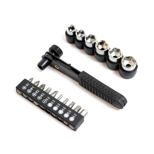 小型ラチェットハンドル1点と各種ビット・ソケット16点のセット用途：各種ネジ・ボルトナットの締め付け、緩め作業に。付属ビット10点：(*)ドライバービット#0・#1・#2・#3/(-)ドライバービット6.0/六角ビット2.5・3.0・4.0...