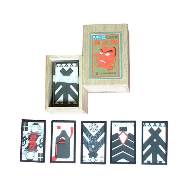 本体サイズ : 54mm*55mm*77mm男女共用対象年齢 : 5歳から主な製造国 : 日本おもちゃ/ゲーム/花札