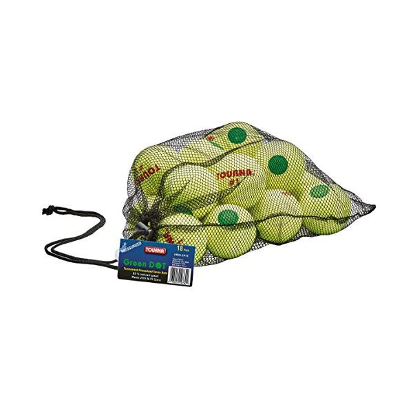 再利用可能なメッシュバッグに入ったグリーンのドットボール18個。Tourna グリーンドットボール 25%減少 バウンス テニスボールが低く跳ね返り、通常のテニスボールよりもゆっくり飛ばします。低圧縮トレーニングボールは、お子様が早い年齢で...