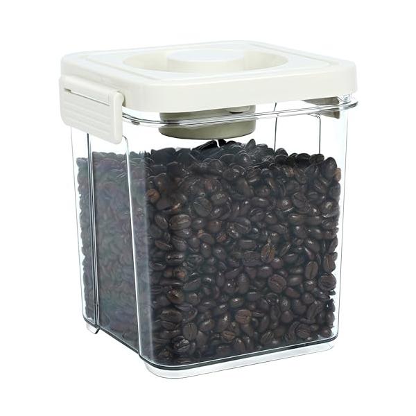 高効率な真空保存で鮮度を長期間キープ 押し圧式設計により、簡単に空気を排出して真空状態を作り出します。外部機器を使用する必要がなく、片手で軽く押すだけで簡単に操作可能です。高い密閉性で空気や湿気をしっかり遮断し、食品の鮮度を長期間維持します...