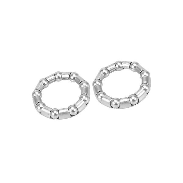 素材  このボールベアリングリテーナーはステンレス鋼製で、耐久性を備えています。 寸法 外径: 44.5mm; 内径: 31.2mm。パッケージには自転車用ボールベアリング2個が含まれています。 特徴 このボールベアリングリテーナーは9つの...