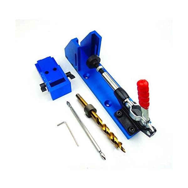 ポケットホールジグは、ポケットホールの加工に便利なアイテムです。 目立ちにくい場所にドリルで斜めに下穴をあけるため、打ち込んだビスが外側から見えることはありません。 どうしても目立つ場所に固定する場合も、専用プラグで穴をカモフラージュするこ...