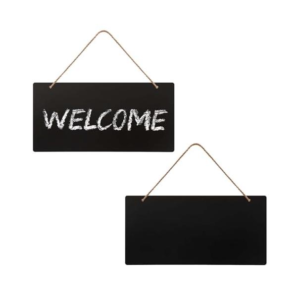 パッケージ 両面黒板2枚入り、色：黒、サイズ：約18.5x8cm。注意：サイズは手作業で計測しておりますので若干の誤差が生じる場合がございますが、実際の商品を優先させていただきます。 両面黒板 この壁掛け黒板は両面使用でき、表面は滑らかで、...