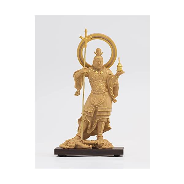 極小仏シリーズ： 実物のイメージそのままの造形バランス　用途や場所を選ばずお楽しみいただける極小サイズの木彫り仏像本体サイズ(約)：高さ11*幅6.2*奥行4.5cm　重量：約40ｇ素　材：天然木 ツゲ *製品内容：本体 台座一体 、戟、光...