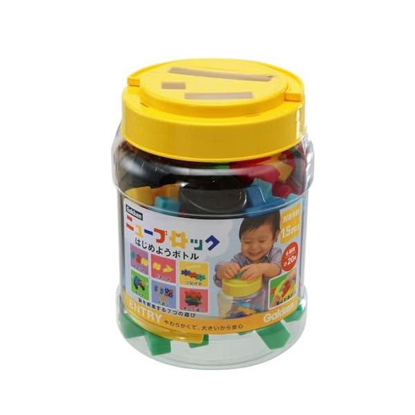 型はめ遊びができるボトルのセット。ふたの部分に空いている3種の大きさの穴にパーツを落とすことで形や大きさの認識力を養うことができます。また、指先を使う、つなげる遊びや想像力を引き出す見立て遊びなど多様な遊びが楽しめます。《無限の組み合わせが...