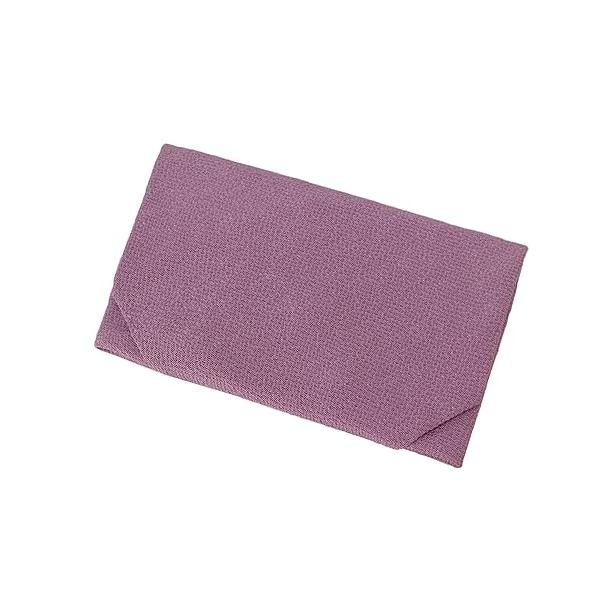 汎用性の高い正絹の無地のちりめん地です。ちりめんの美しいツヤとふっくらとしたしなやかな風合いが手に優しく、その上しわにもなりません。男性・女性問わずに使えますので、ご家族で一つあると大変便利ですね。ふくさ：約32*32cm 台の大きさ：約1...