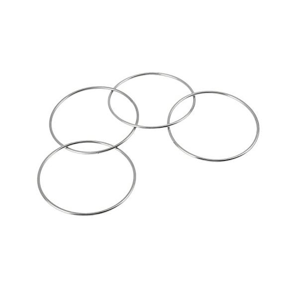 材質：金属 タイプ：チェーンサイズ：10cm 直径 魔法の効果：勝手に2つのリングをお互いに摩擦して接続することができます。もう一度摩擦すると分かれることになりま。遊び方が多いす簡単に学ぶ。この手品の基礎をマスターしてしまえば、独自の演技で...