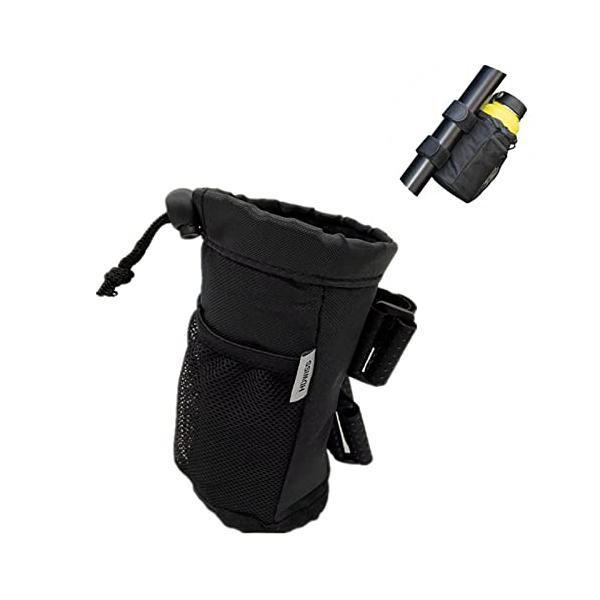 素材：オックスフォード布 　サイズ：18*10cm LxW 　重さ：65g水筒、折りたたみ傘なども収納できるペットボトルホルダーです折り畳み式なので、使用しないときはコンパクトに収納できます。ポケットに入れたりリュックにぶら下げたり、携帯に...