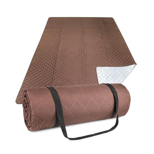 「高品質材料を採用したレジャーシート」第一層と第四層は丈夫なキルティング生地を採用しており、耐摩耗性と耐久性に優れています。キルティング生地は撥水加工を施しており。汚れにくく、便利性抜群なレジャーシートになっております。ピクニックシートは従...